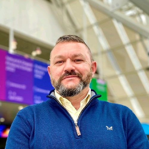 MEET THE CHAIRS AND VICE CHAIRS - AEO