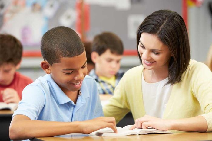 Best Practice for Long Distance Reading Instruction - Bett Global ...