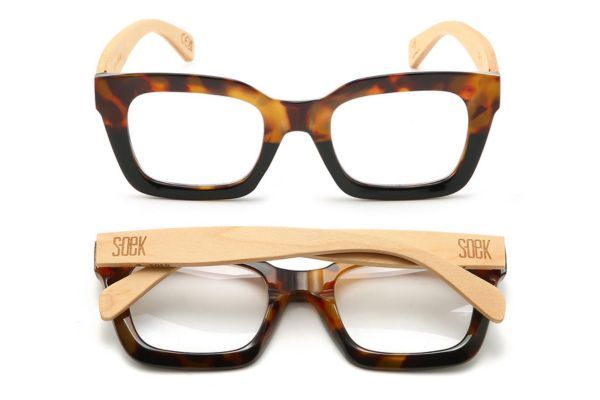 SOEK® Zahra Toffee Reader - Spring Fair 2025