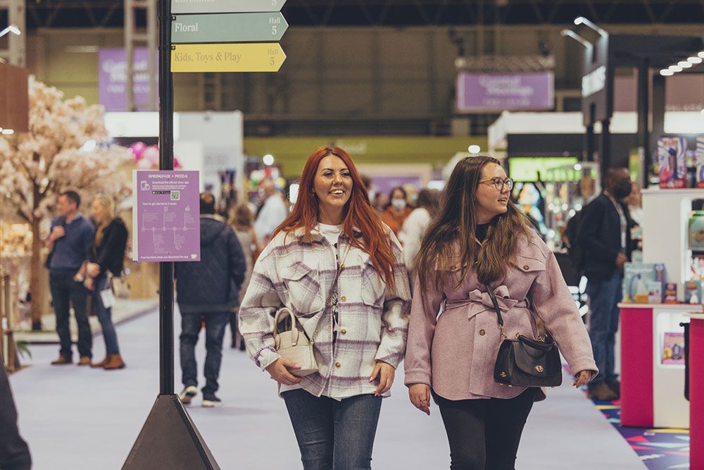 RETAILERS FLOCKED IN THEIR THOUSANDS TO SPRING FAIR TODAY SIGNALLING A ...