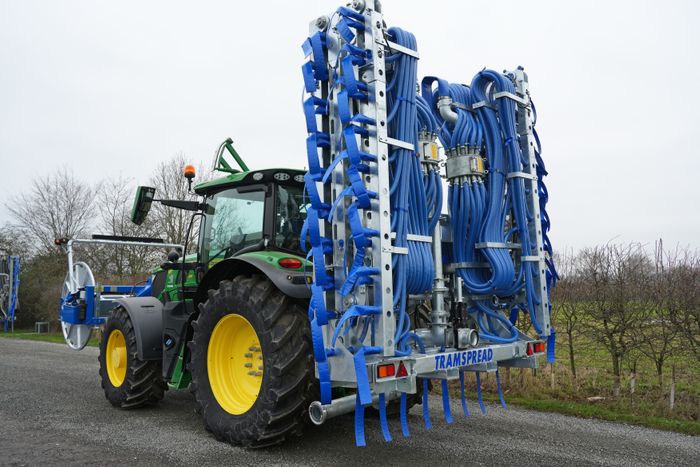 NEW TRAMSPREAD 24m VERTICAL FOLDING DRIBBLE BAR - Lamma Show