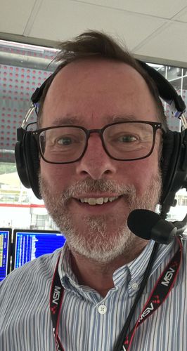 Live Stage | Race Retro