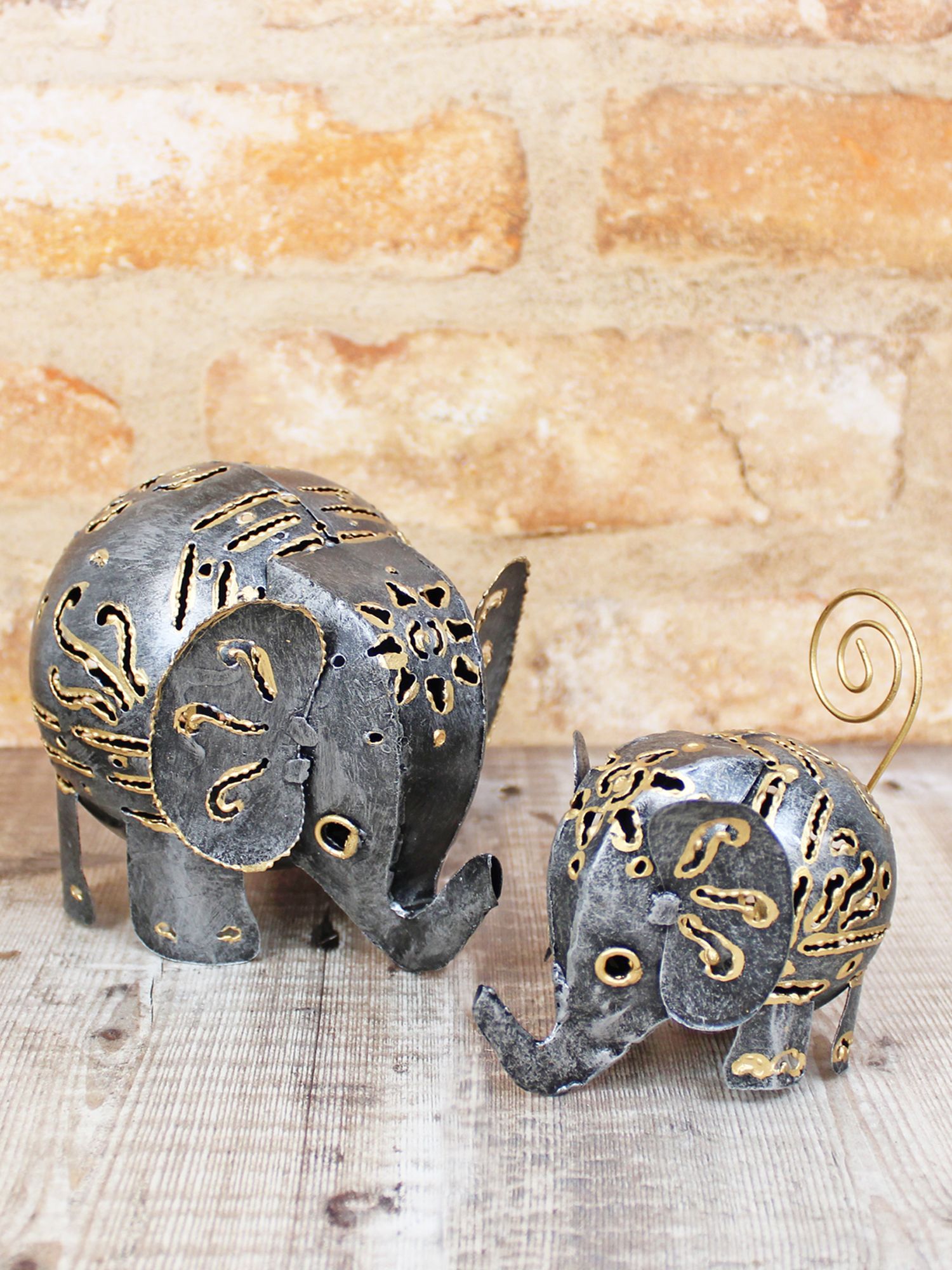 Metal Elephants - Retail Revealed