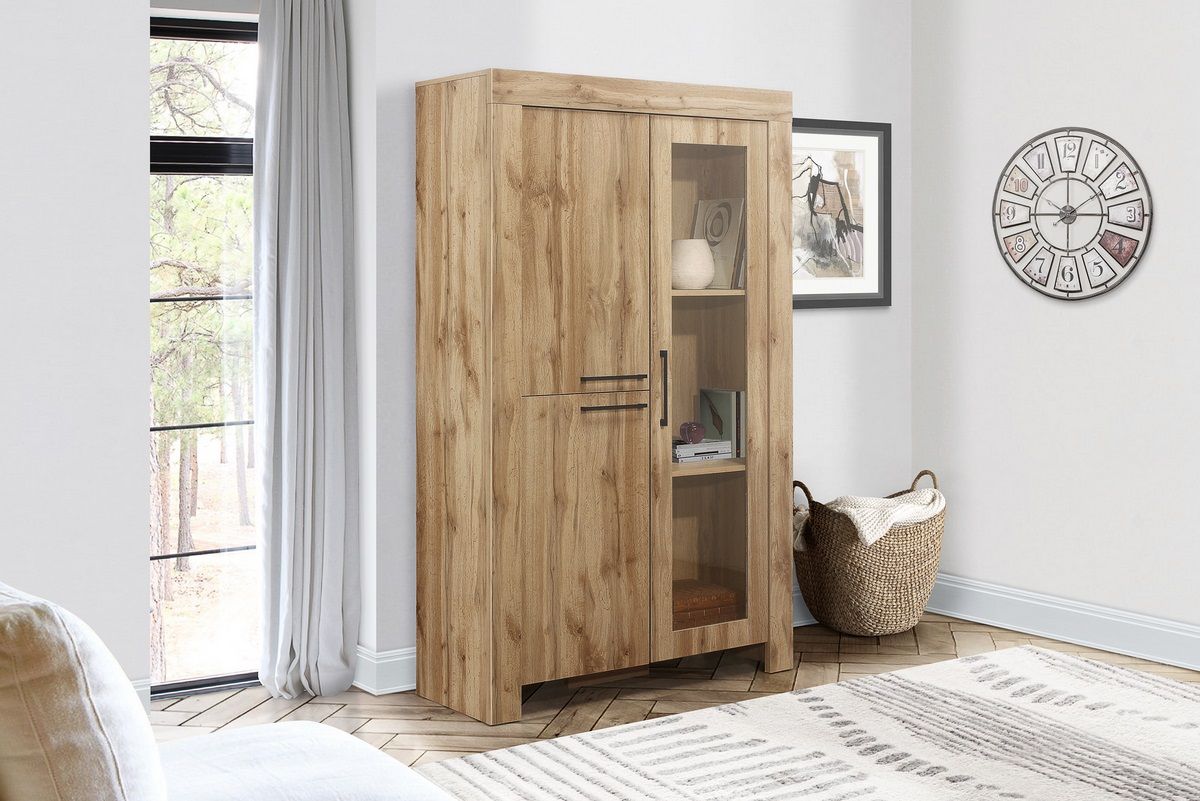 Compton Display Cabinet - Retail Revealed