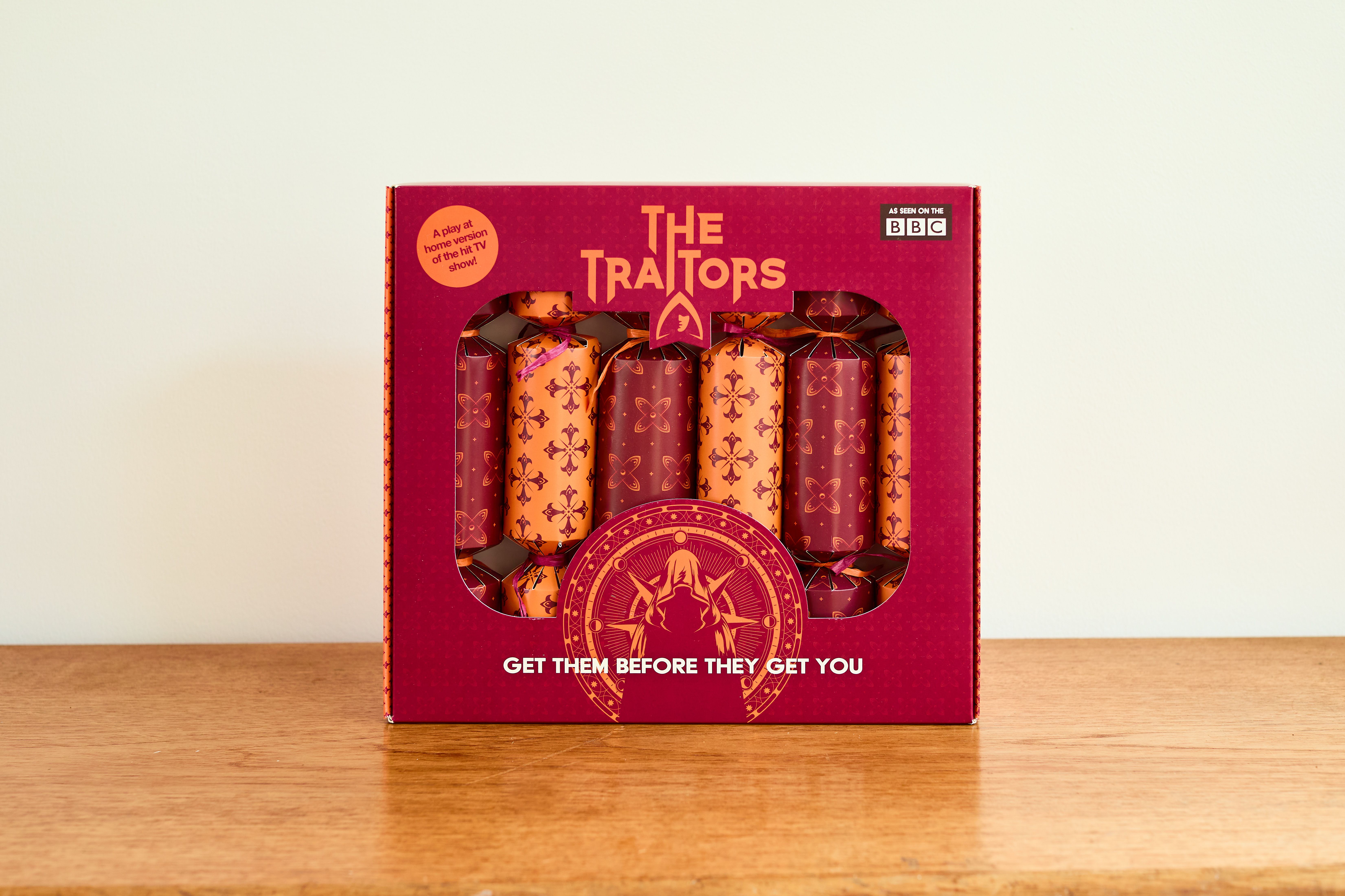 Official The Traitors Christmas Crackers - Set of 6 - Retail Revealed