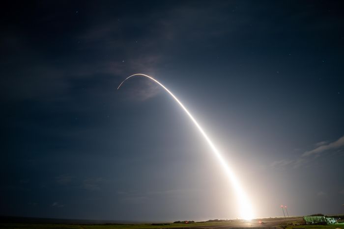 MDA Test Successfully Intercepts Ballistic Missile Target - Navy Leaders
