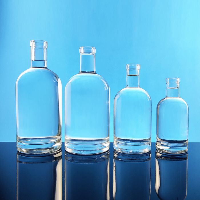 The circular vodka glass bottle - APPEX