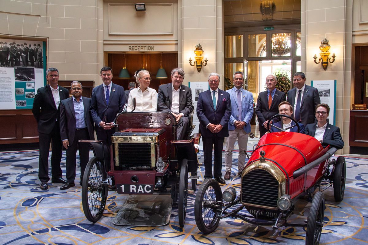 Celebrating the 125th anniversary of the game-changing Simms-Bosch ...