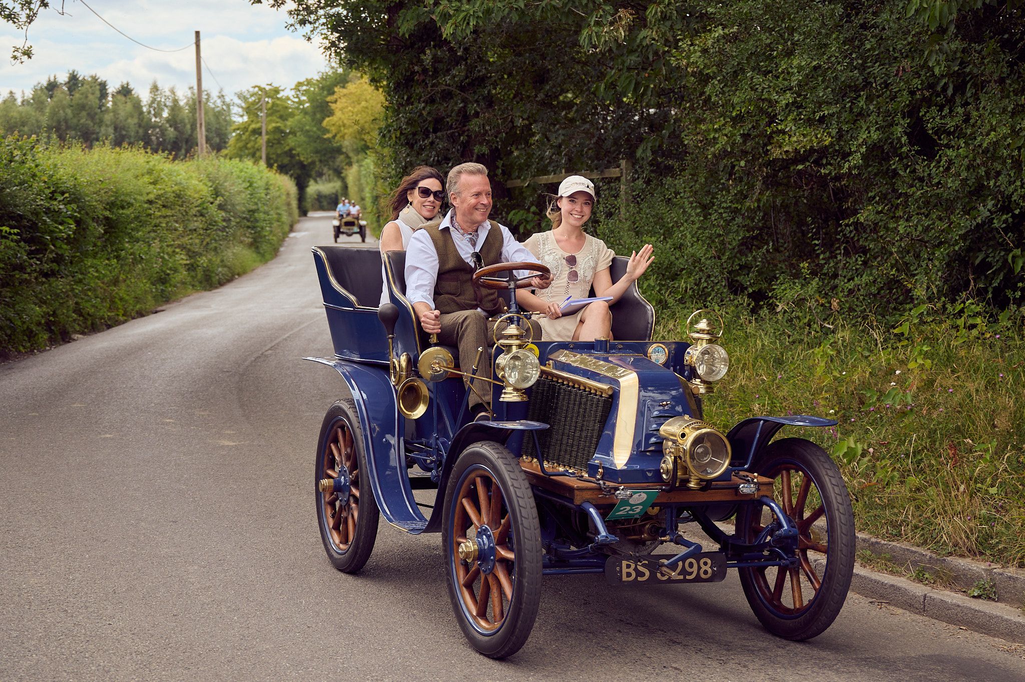 Summer Run welcomes veterans in the English sunshine - Veteran Car Run 2025