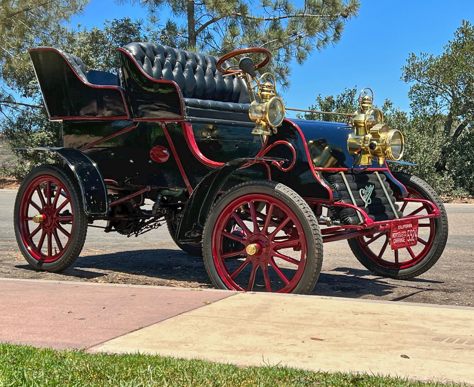 0177 c1903 Cadillac - Veteran Car Run 2023