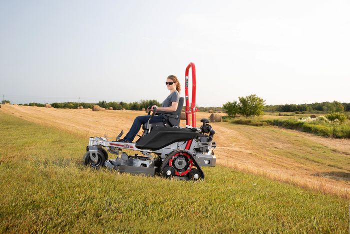 Altoz TRX354 Tracked Mower - SALTEX 2023 | Turf Management Show