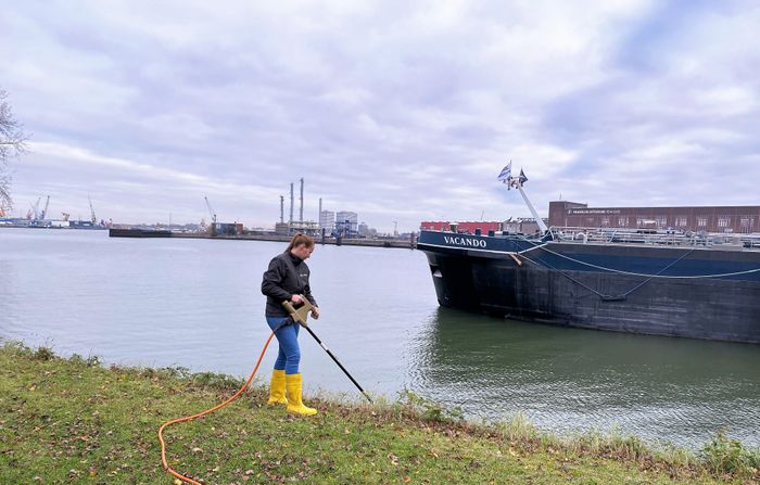 Contractor uses RootWave Pro for waterside weed control at Port of ...
