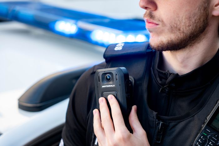 V500 Body Camera - Critical Communications World 2025
