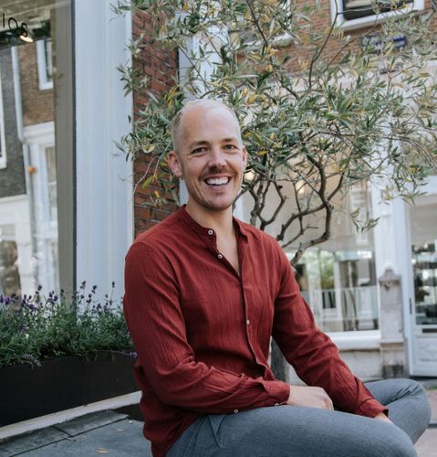 Speakers - Independent Hotel Show Amsterdam 2023