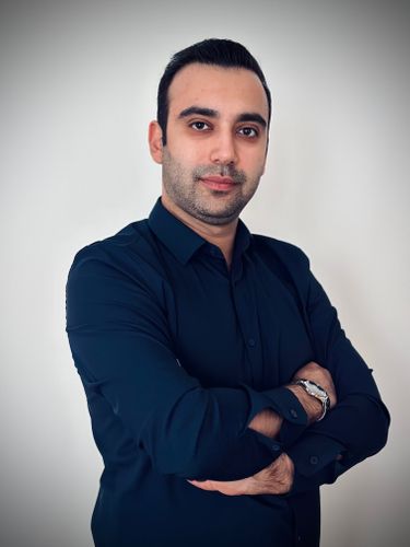 Shervin Yousefzadeh - London Build 2024