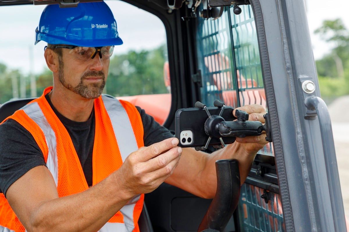 Trimble Technology Improves Workflows for Small Site Contractors ...